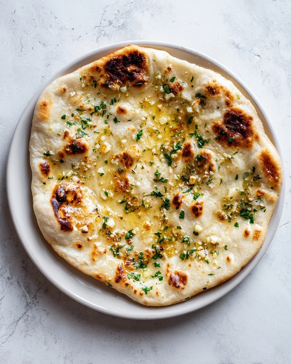 Homemade Garlic Naan Bread: Fluffy & Flavorful Flatbread Recipe